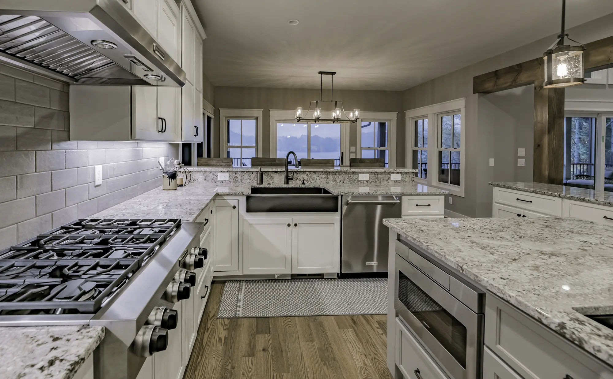 Bracket Point - Timberlake Custom Homes