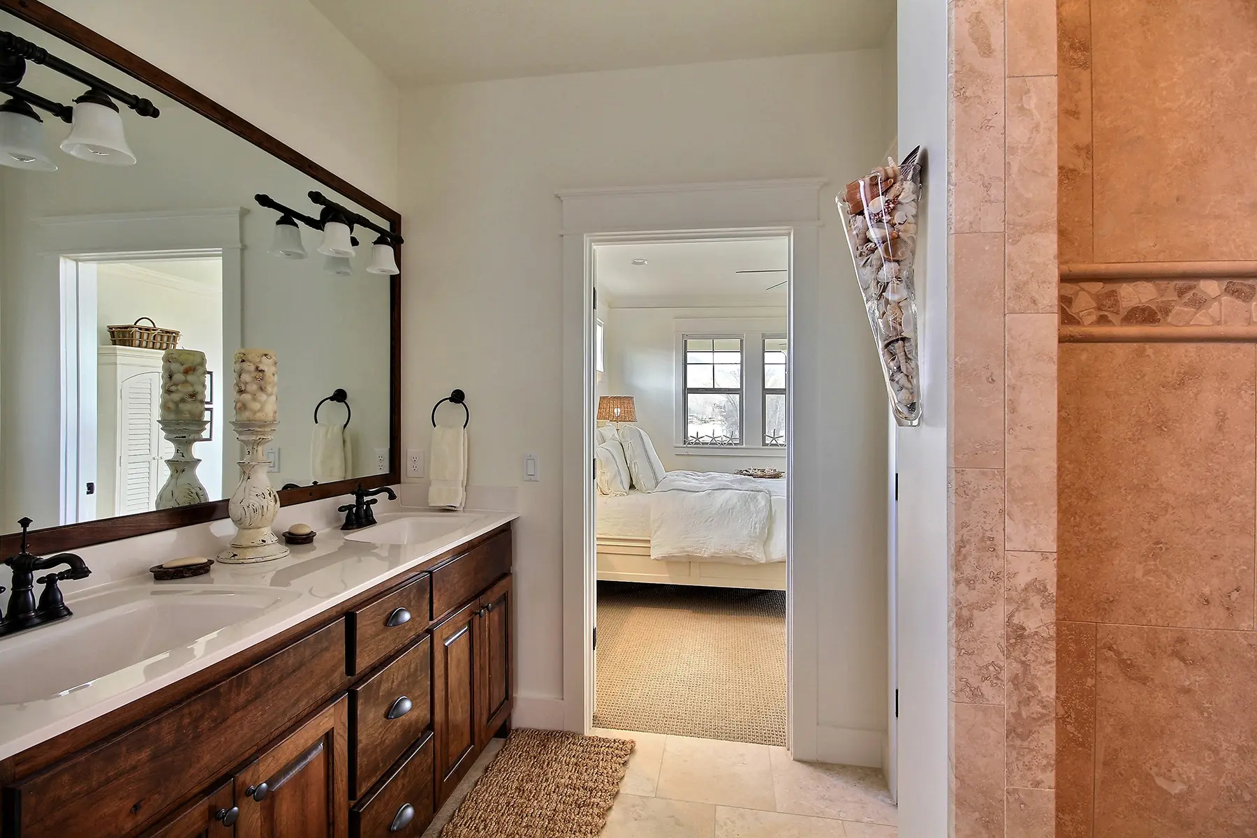 Hedge Line - Timberlake Custom Homes