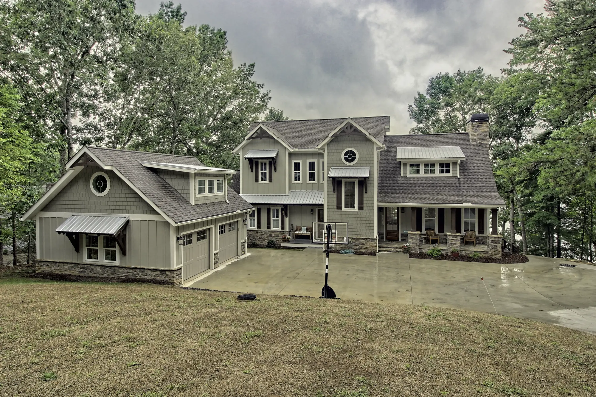 Lori Loop - Timberlake Custom Homes